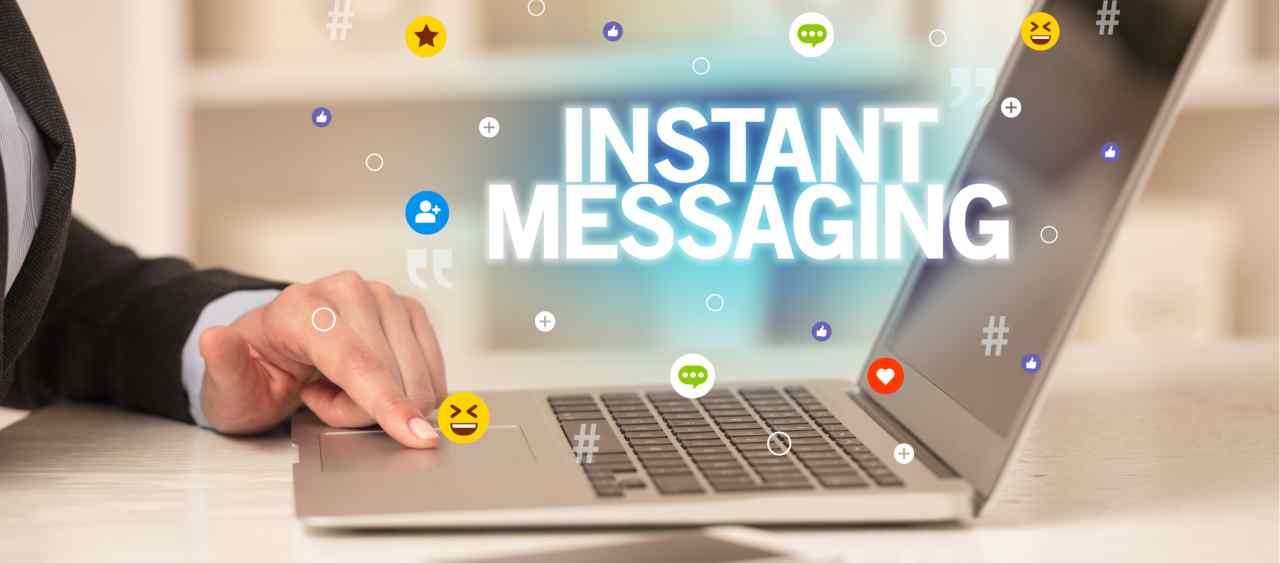 the-new-age-of-workplace-communication-could-be-instant-messaging