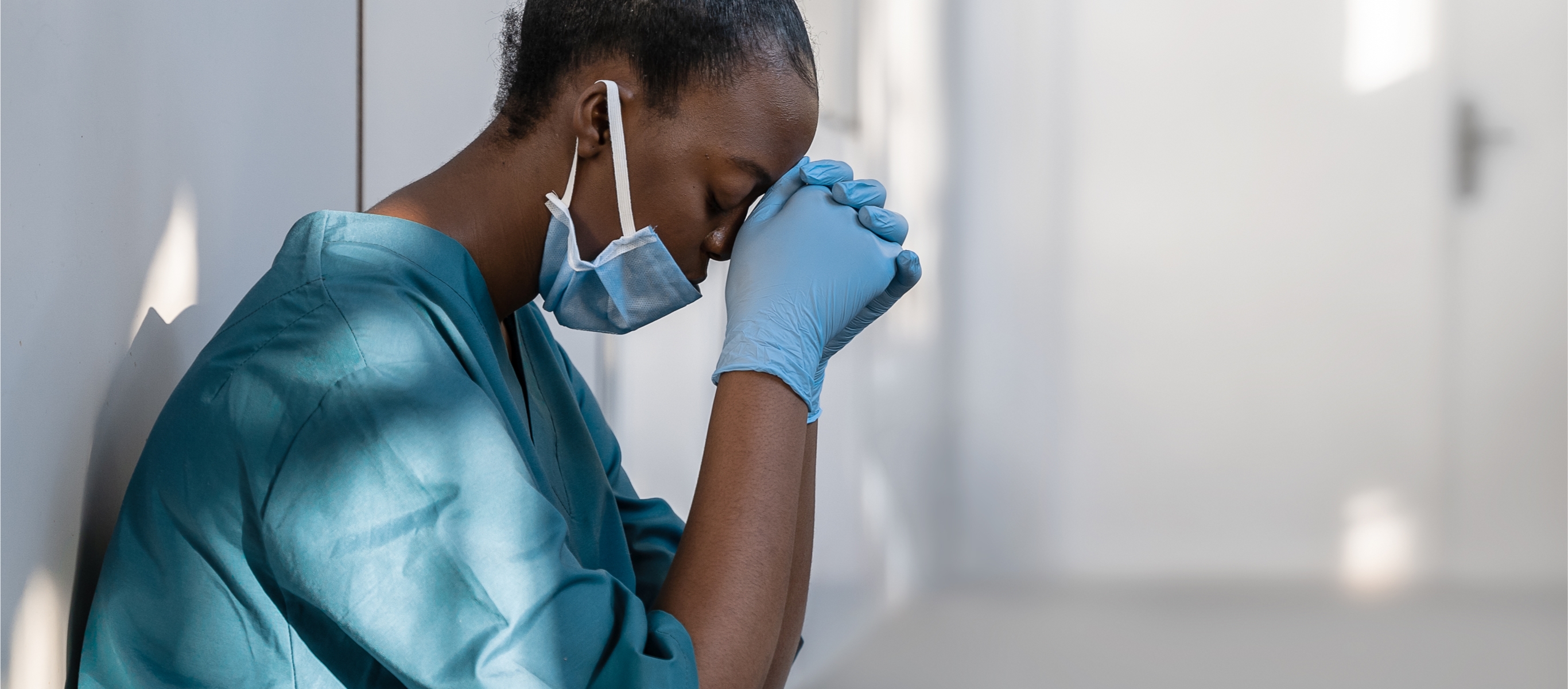 Strategies to Aid Nurses in Emotional Distress During the Pandemic ...