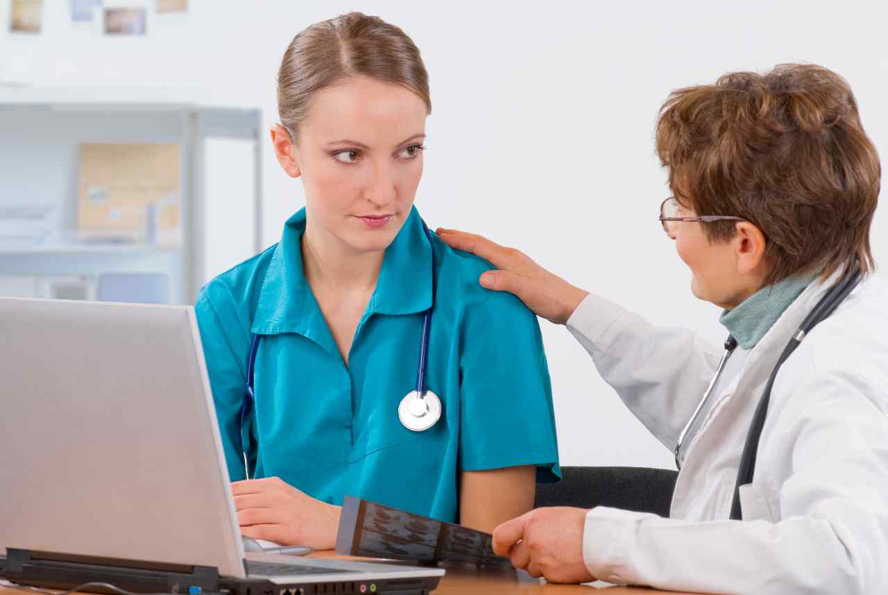 The Exec: How to Keep Seasoned Nurses From Leaving | HealthLeaders Media