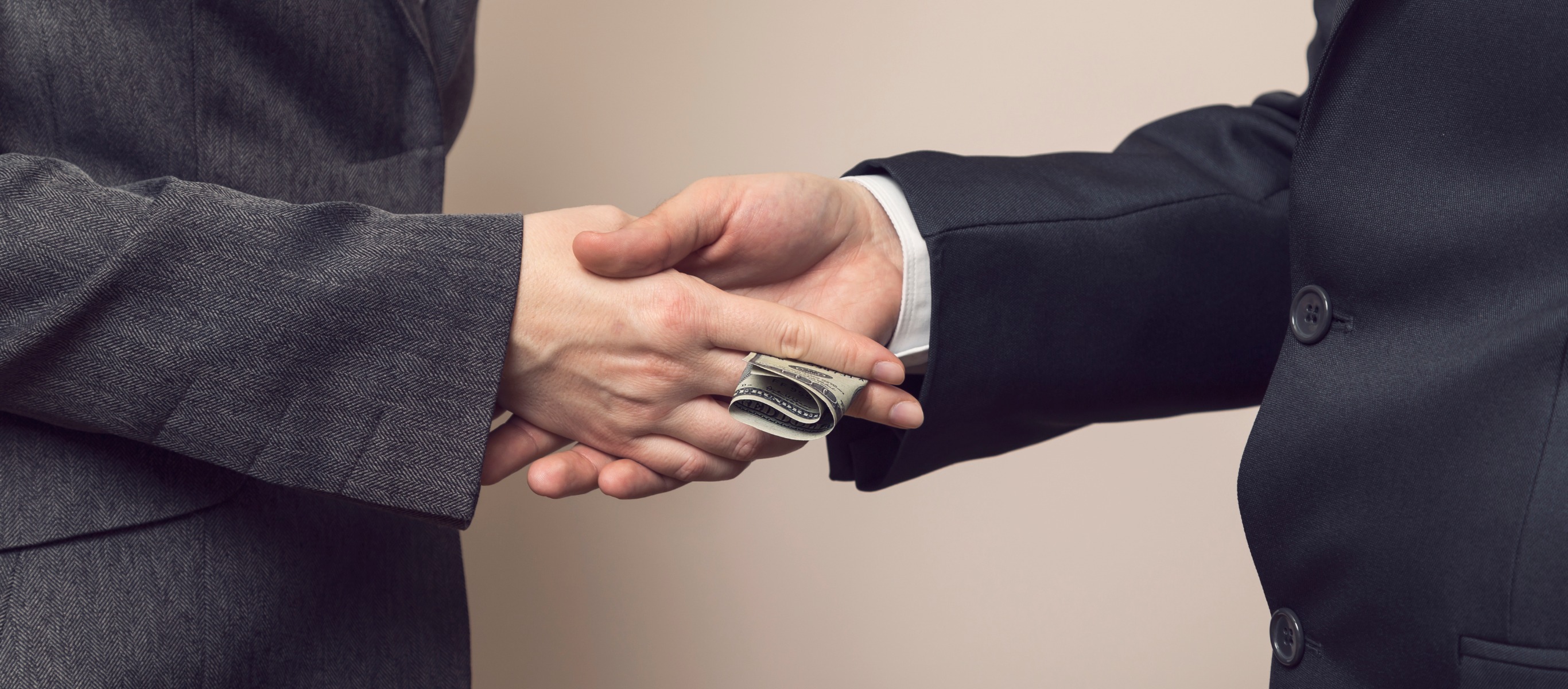 Health Plans Facing More Kickback Risk | HealthLeaders Media